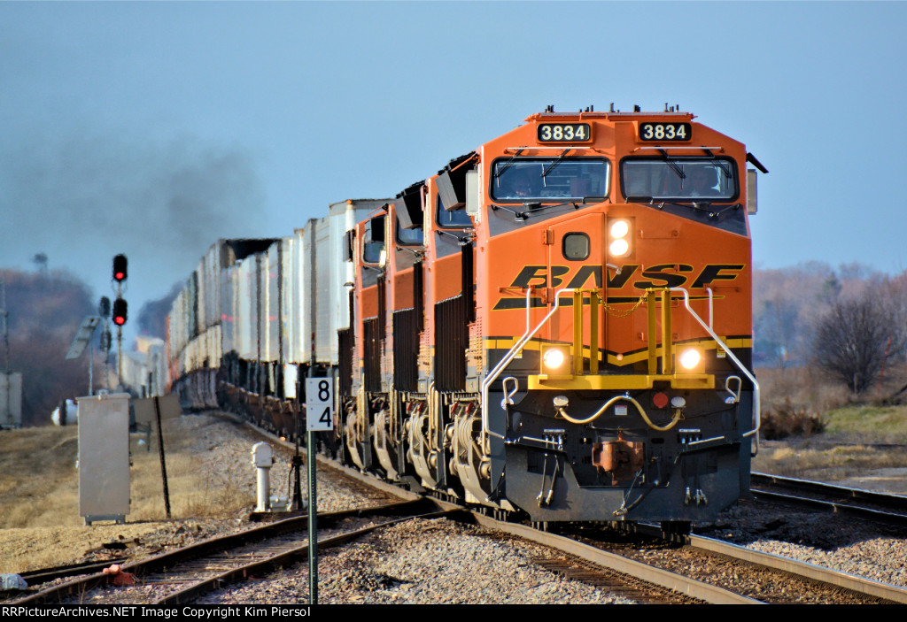 BNSF 3834